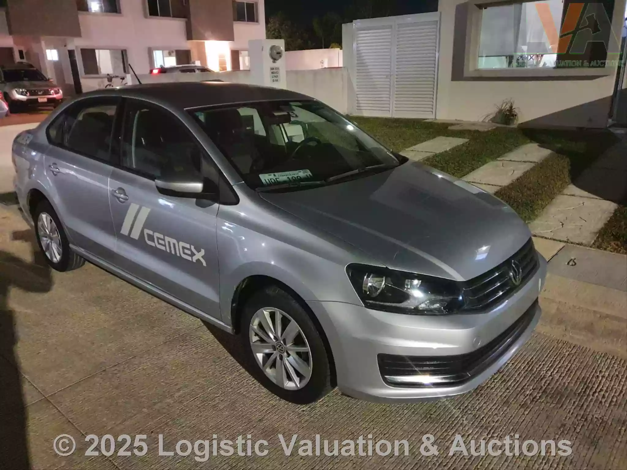 Logistic Valuation & Auctions