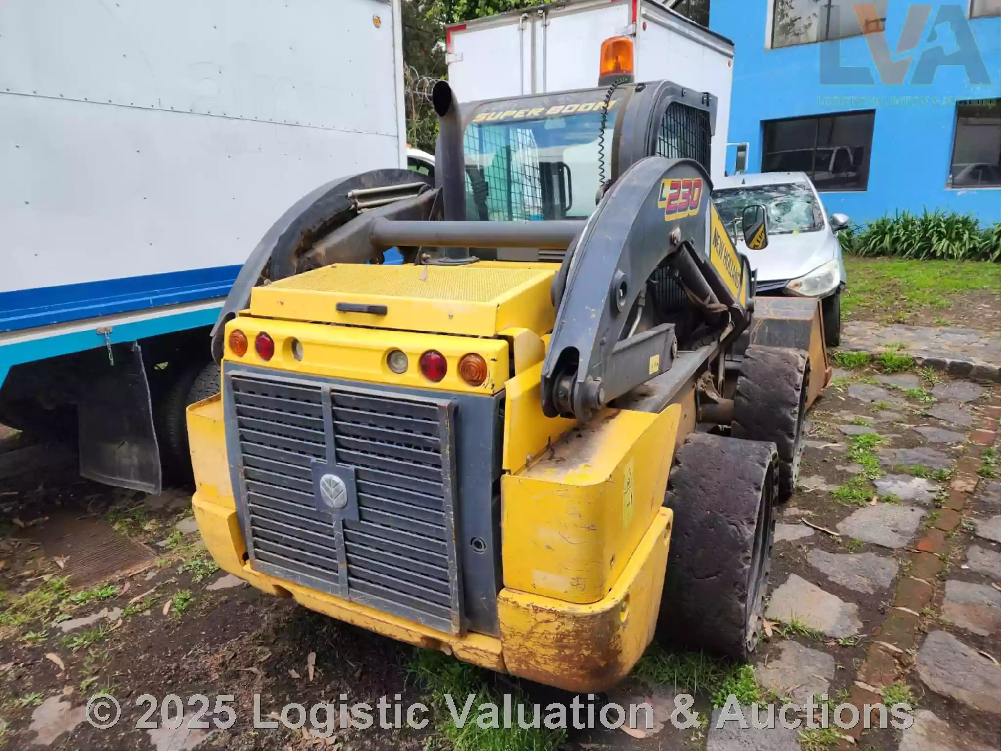 Logistic Valuation & Auctions