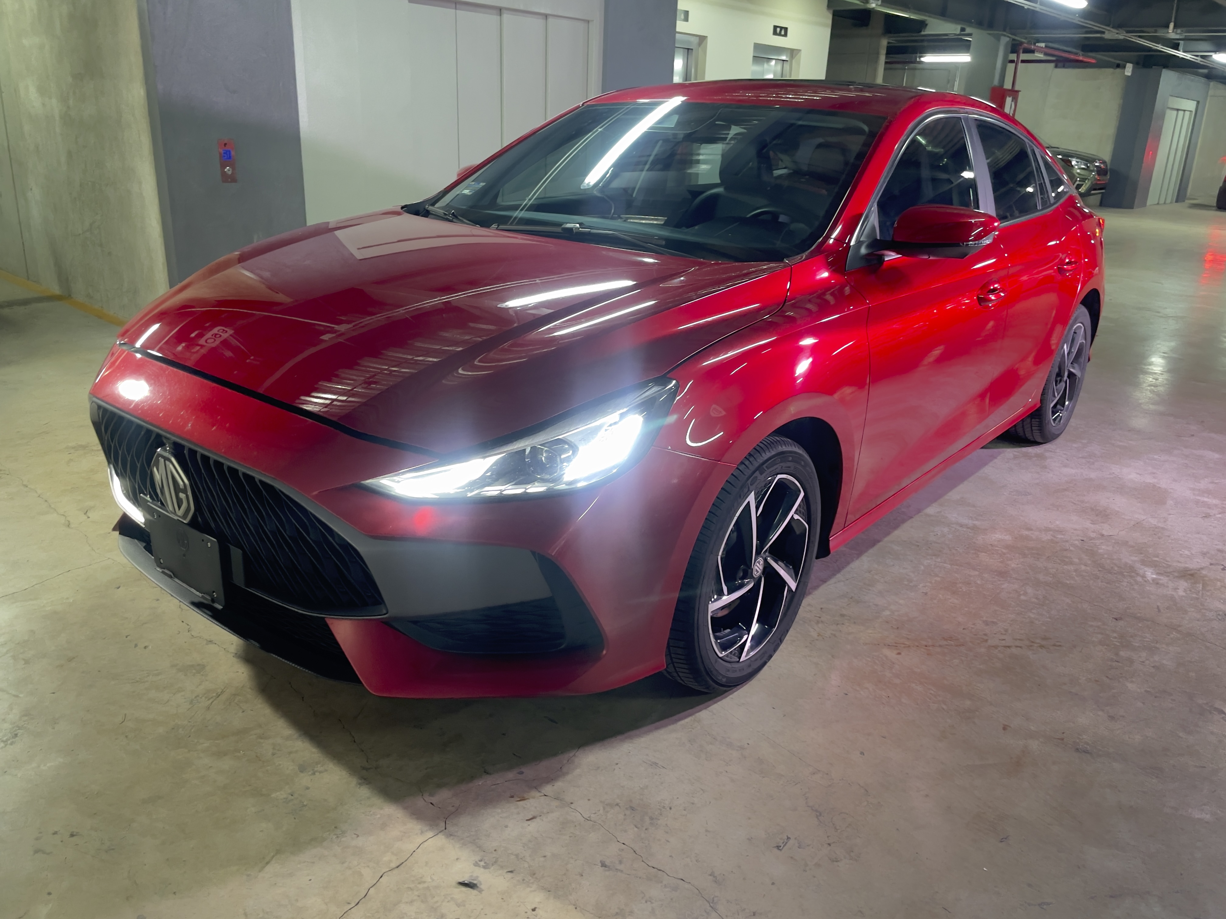 Logistic Valuation & Auctions